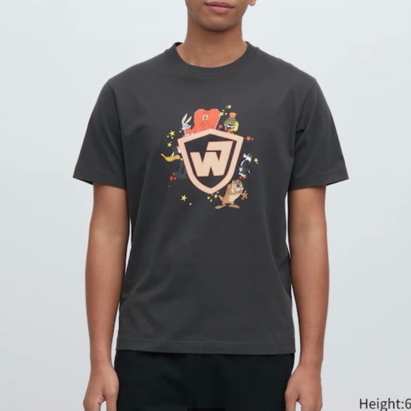 Uniqlo | Shirts | Nwt Uniqlo Unisex Bunny Rabbit Looney Tunes Ut ...